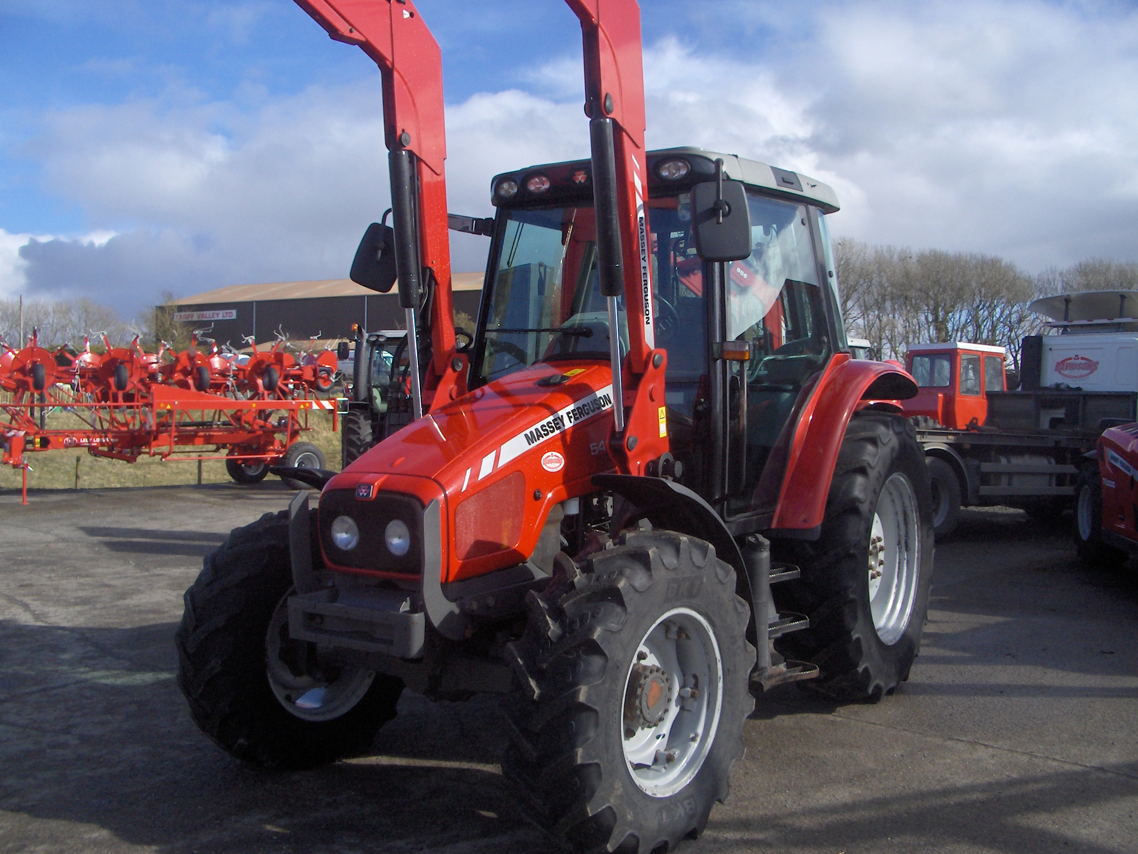 Massey Ferguson 5445 - Davidson Tractors