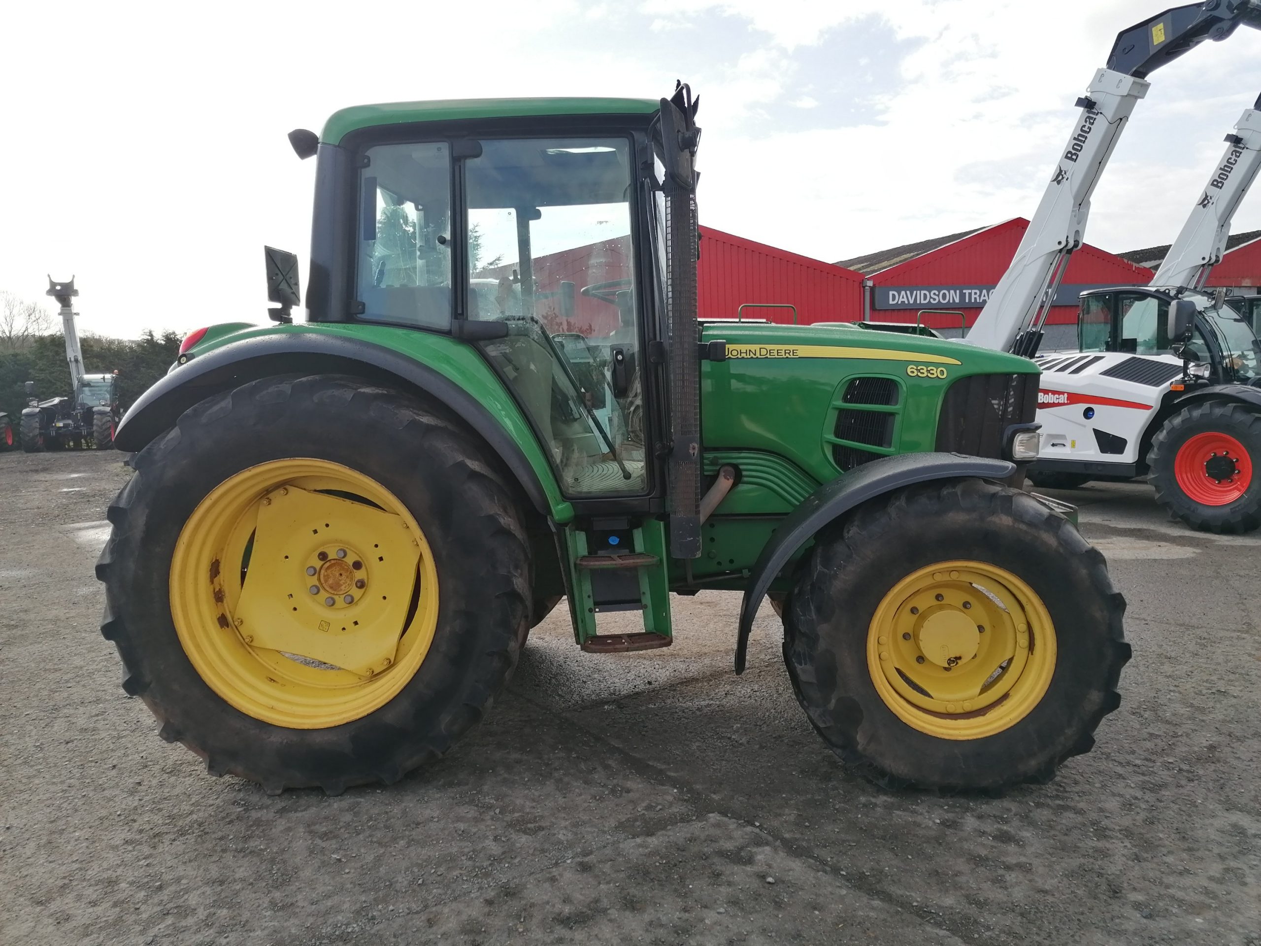 John Deere 6330 - Davidson Tractors