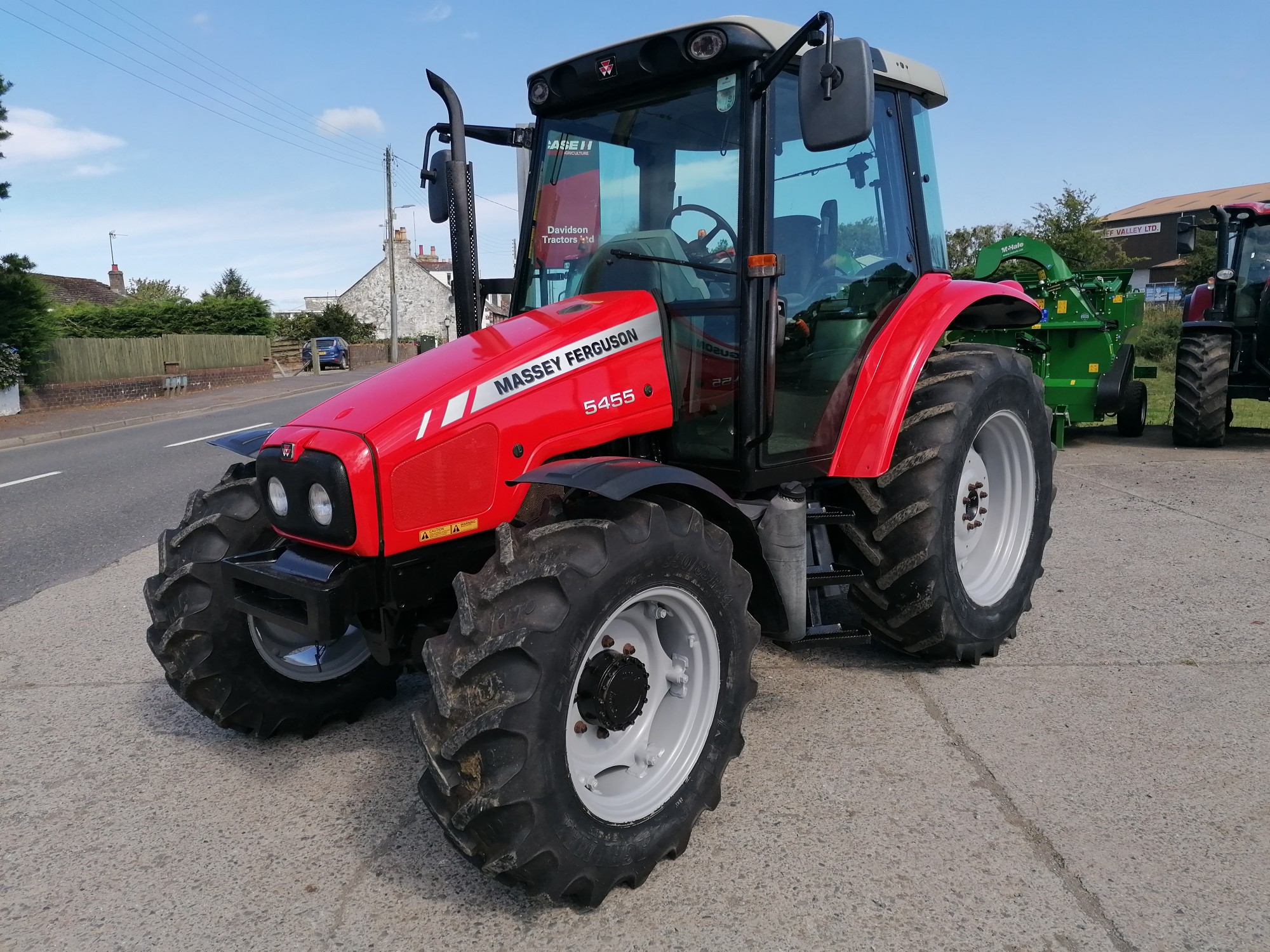 Massey Ferguson 5455 - Davidson Tractors