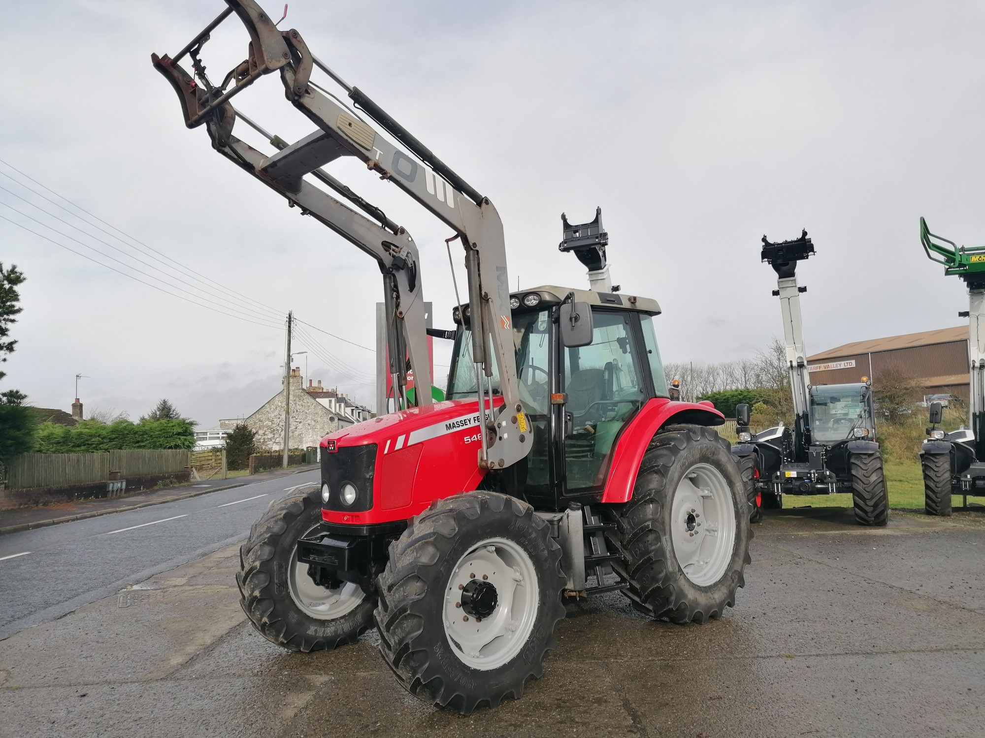 Massey Ferguson 5460 - Davidson Tractors