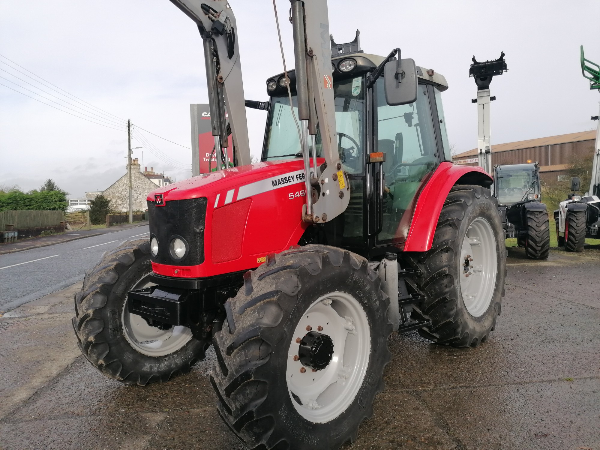 Massey Ferguson 5460 - Davidson Tractors