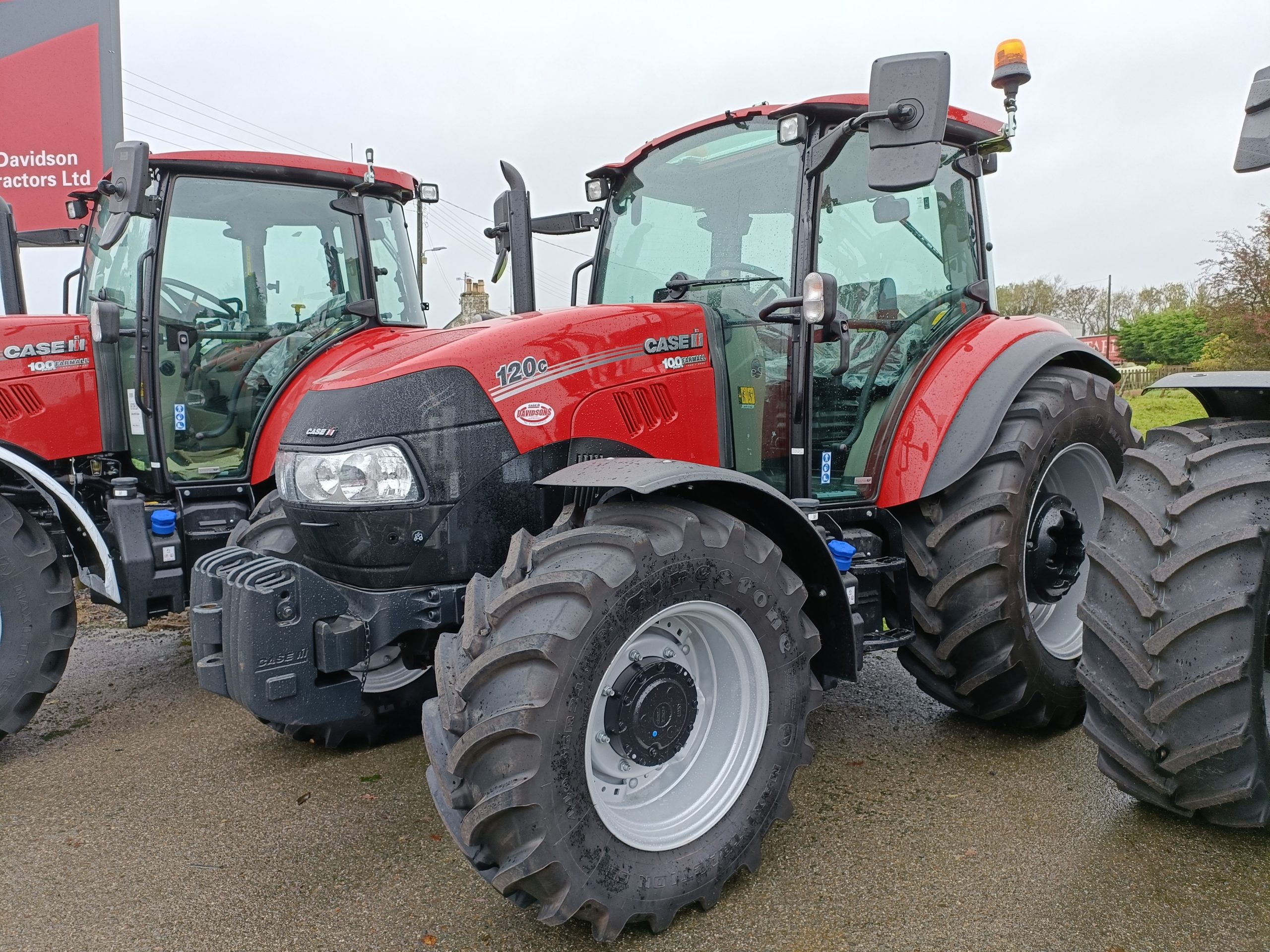 Case Farmall 120C - Davidson Tractors
