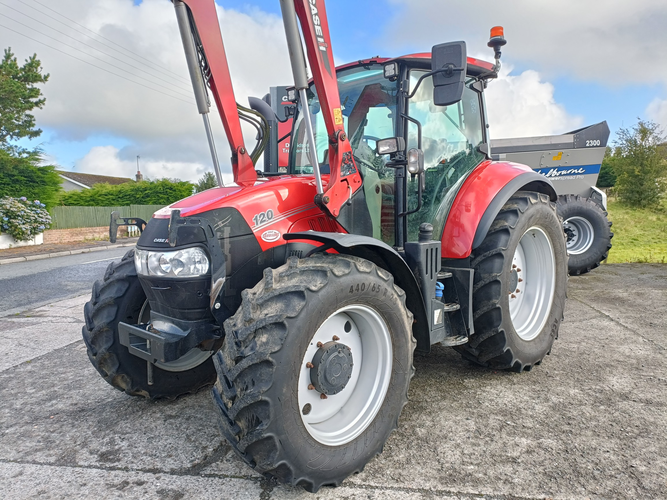 Case Luxxum 120 - Davidson Tractors