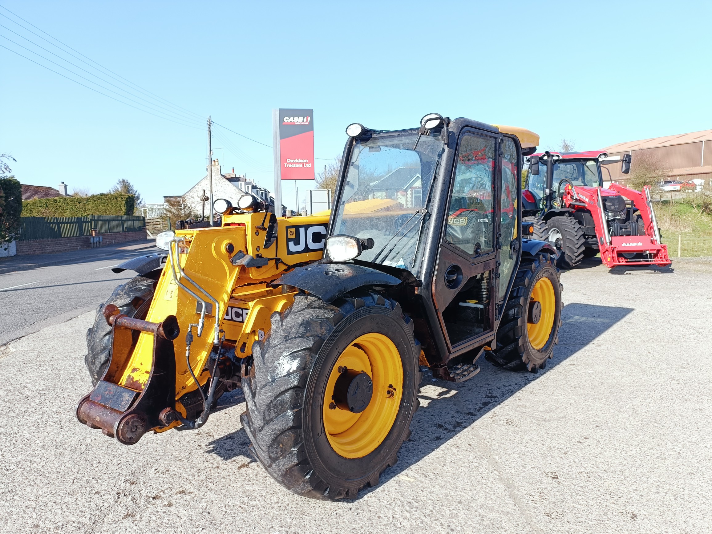 JCB 527.58 - Davidson Tractors